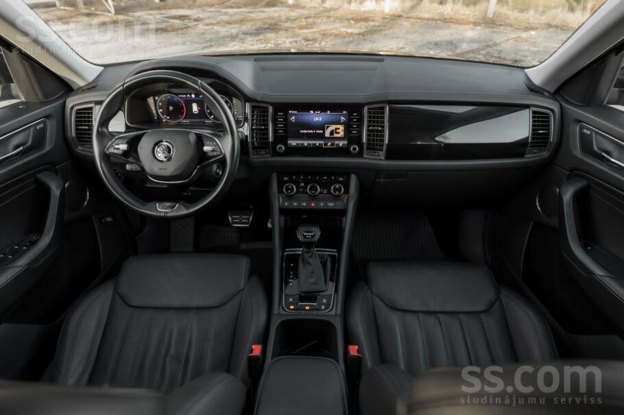 Black Skoda Kodiaq 2022 in Riga, with an engine capacity of 2.00 L and mileage of 195 thousand km for 25890 €, photo 14 on AUTOMOTO.COM.LV