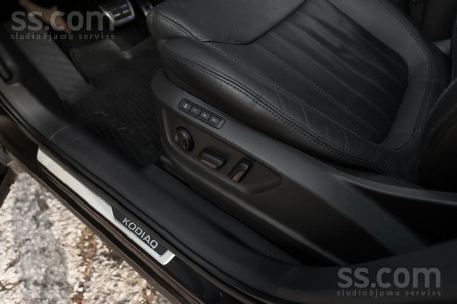 Black Skoda Kodiaq 2022 in Riga, with an engine capacity of 2.00 L and mileage of 195 thousand km for 25890 €, photo 18 on AUTOMOTO.COM.LV