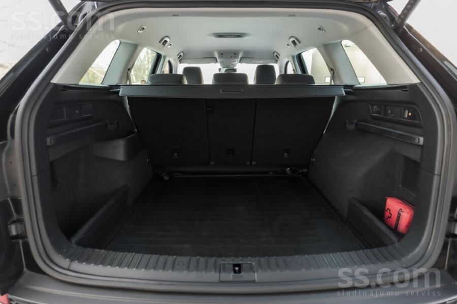 Melns Skoda Kodiaq 2022 Rīga, ar dzinēja tilpumu 2.00 L un nobraukumu 195 tūkst. km par 26390 €, foto 18 vietnē AUTOMOTO.COM.LV