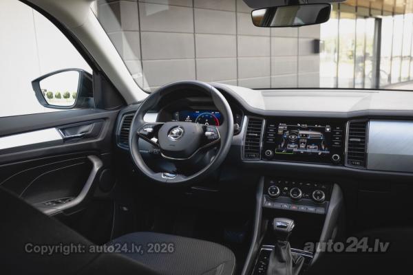 Melns Skoda Kodiaq 2022 Tartu, ar dzinēja tilpumu 2.00 L un nobraukumu 122 tūkst. km par 25490 €, foto 10 vietnē AUTOMOTO.COM.LV