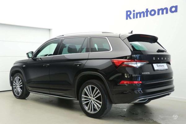 Black Skoda Kodiaq 2022 in Vilnius, with an engine capacity of 1.97 L and mileage of 162 thousand km for 26990 €, photo 2 on AUTOMOTO.COM.LV