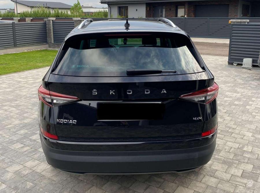 Черный Шкода Kodiaq 2022 в Вильнюс, объемом двигателя 1.97 л и пробегом 93 тыс. км за 27450 €, фото 7 на AUTOMOTO.COM.LV