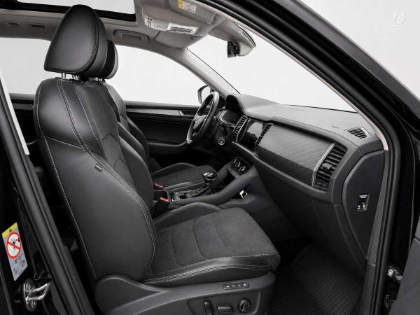 Черный Шкода Kodiaq 2022 в Рига, объемом двигателя 1.97 л и пробегом 218 тыс. км за 24980 €, фото 7 на AUTOMOTO.COM.LV