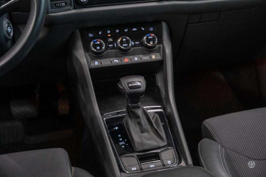 Черный Шкода Kodiaq 2022 в Вильнюс, объемом двигателя 2.00 л и пробегом 144 тыс. км за 25950 €, фото 19 на AUTOMOTO.COM.LV