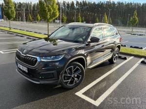 Черный Шкода Kodiaq 2022 в Рига, объемом двигателя 2.00 л и пробегом 128 тыс. км за 33500 €, фото  на AUTOMOTO.COM.LV