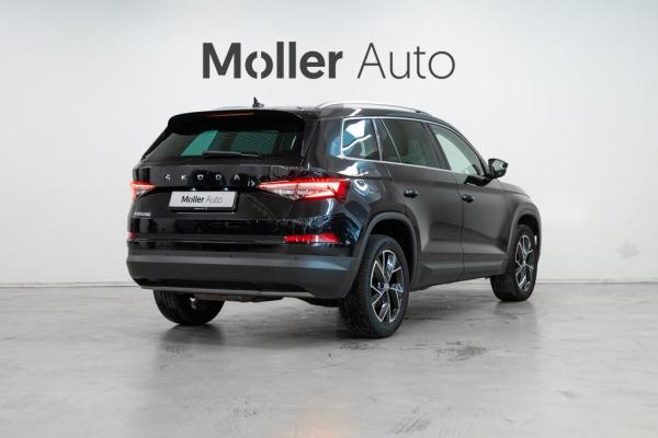 Melns Skoda Kodiaq 2022 Viļņa, ar dzinēja tilpumu 2.00 L un nobraukumu 144 tūkst. km par 25950 €, foto 7 vietnē AUTOMOTO.COM.LV