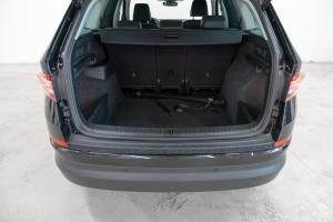 Black Skoda Kodiaq 2022 in Vilnius, with an engine capacity of 2.00 L and mileage of 144 thousand km for 25950 €, photo 24 on AUTOMOTO.COM.LV