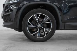 Black Skoda Kodiaq 2022 in Vilnius, with an engine capacity of 2.00 L and mileage of 144 thousand km for 25950 €, photo 27 on AUTOMOTO.COM.LV