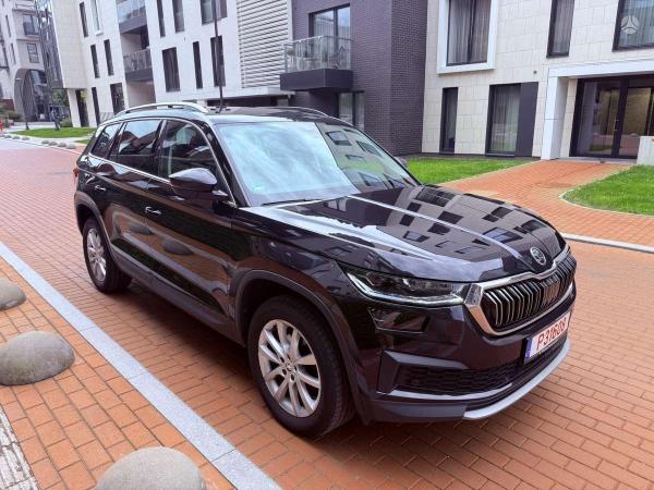 Melns Skoda Kodiaq 2022 Viļņa, ar dzinēja tilpumu 1.97 L un nobraukumu 170 tūkst. km par 23450 €, foto 2 vietnē AUTOMOTO.COM.LV