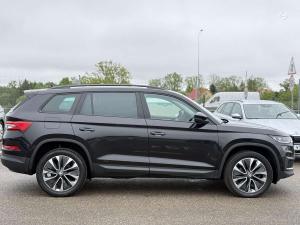 Black Skoda Kodiaq 2022 in Vilnius, with an engine capacity of 1.97 L and mileage of 194 thousand km for 21900 €, photo 3 on AUTOMOTO.COM.LV