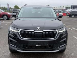 Black Skoda Kodiaq 2022 in Vilnius, with an engine capacity of 1.97 L and mileage of 194 thousand km for 21900 €, photo 11 on AUTOMOTO.COM.LV