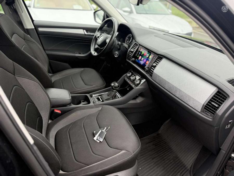 Black Skoda Kodiaq 2022 in Vilnius, with an engine capacity of 1.97 L and mileage of 194 thousand km for 21900 €, photo 18 on AUTOMOTO.COM.LV