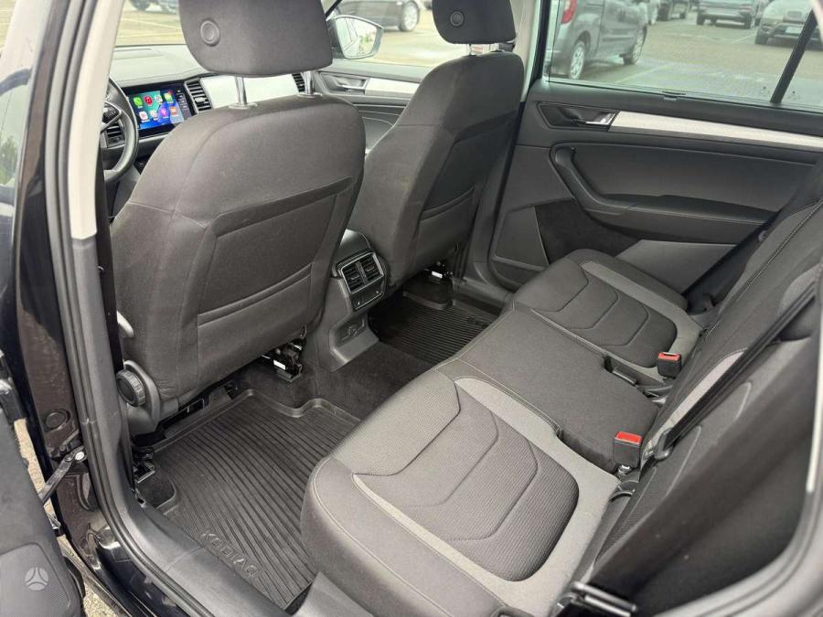 Black Skoda Kodiaq 2022 in Vilnius, with an engine capacity of 1.97 L and mileage of 194 thousand km for 21900 €, photo 19 on AUTOMOTO.COM.LV