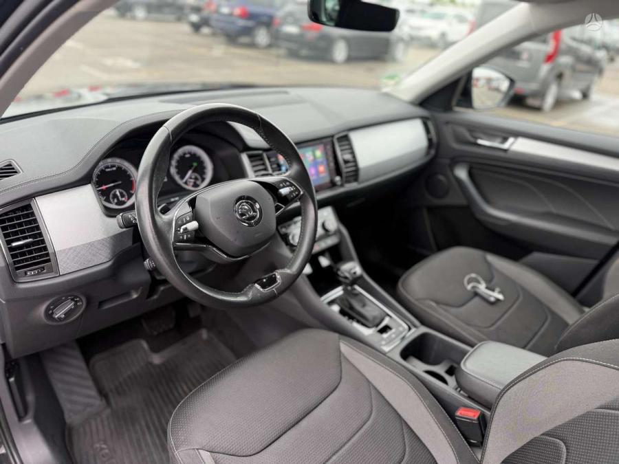 Black Skoda Kodiaq 2022 in Vilnius, with an engine capacity of 1.97 L and mileage of 194 thousand km for 21900 €, photo 24 on AUTOMOTO.COM.LV