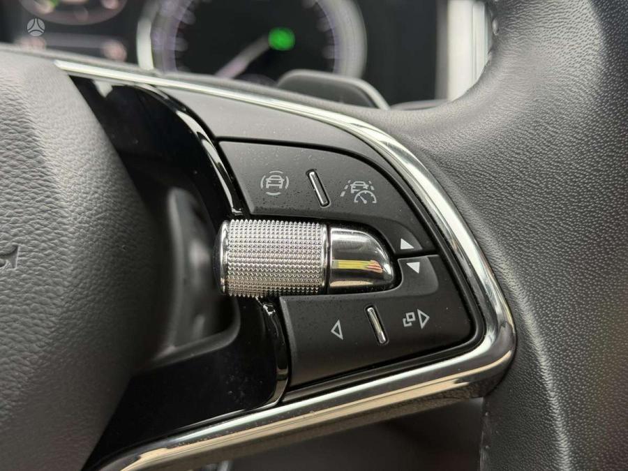 Black Skoda Kodiaq 2022 in Vilnius, with an engine capacity of 1.97 L and mileage of 194 thousand km for 21900 €, photo 30 on AUTOMOTO.COM.LV