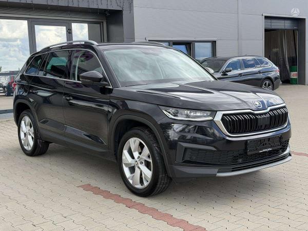 Черный Шкода Kodiaq 2022 в Шяуляй, объемом двигателя 1.97 л и пробегом 200 тыс. км за 23990 €, фото 2 на AUTOMOTO.COM.LV