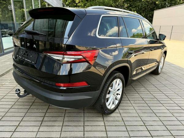 Melns Skoda Kodiaq 2022 Kauņa, ar dzinēja tilpumu 1.50 L un nobraukumu 188 tūkst. km par 20900 €, foto 3 vietnē AUTOMOTO.COM.LV