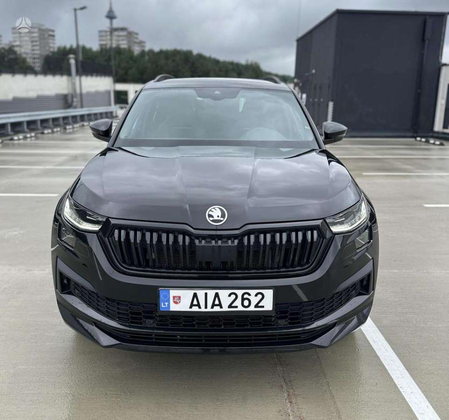 Black Skoda Kodiaq 2022 in Vilnius, with an engine capacity of 1.97 L and mileage of 63 thousand km for 32500 €, photo 4 on AUTOMOTO.COM.LV