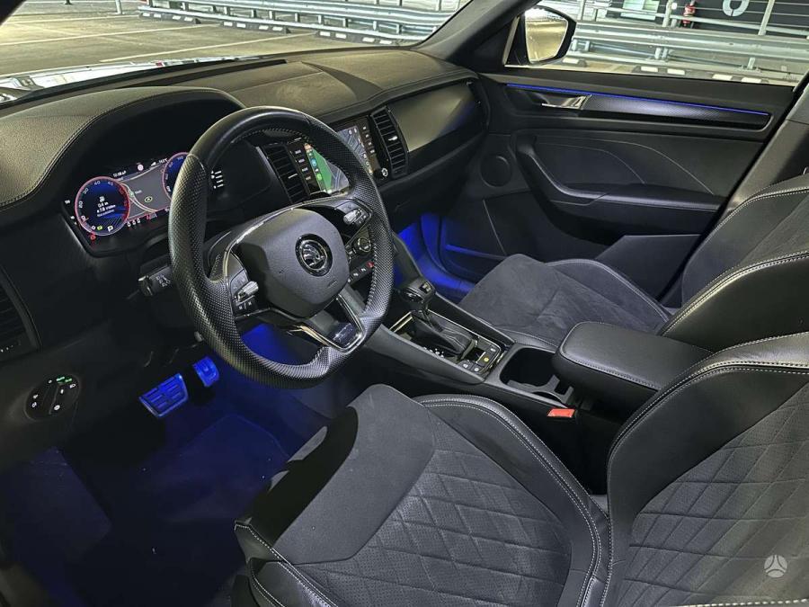 Black Skoda Kodiaq 2022 in Vilnius, with an engine capacity of 1.97 L and mileage of 63 thousand km for 32500 €, photo 35 on AUTOMOTO.COM.LV