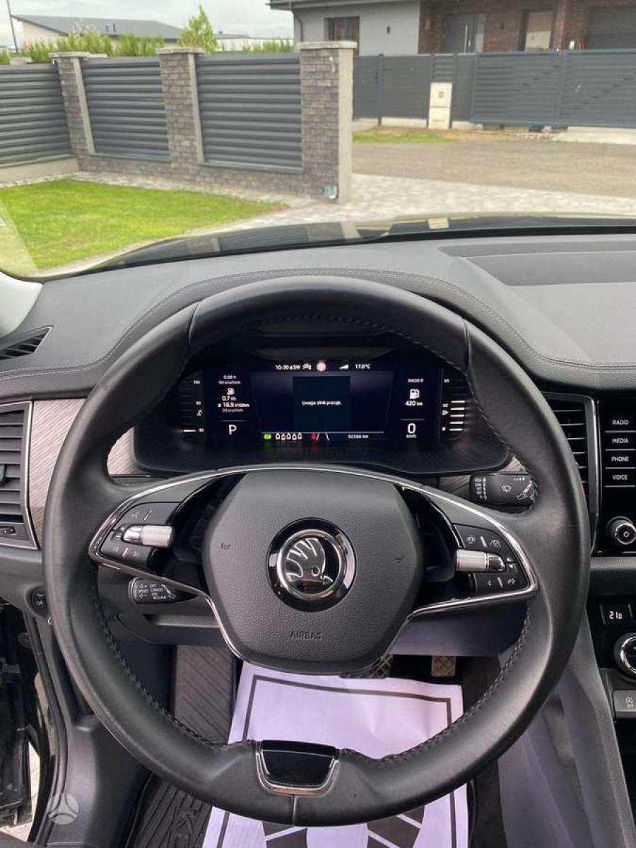 Black Skoda Kodiaq 2022 in Vilnius, with an engine capacity of 1.97 L and mileage of 92 thousand km for 27300 €, photo 13 on AUTOMOTO.COM.LV