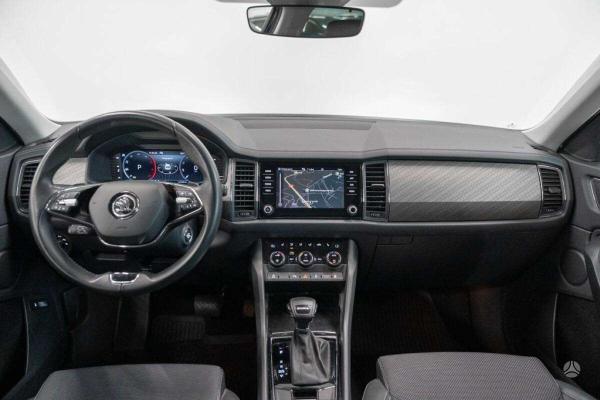 Black Skoda Kodiaq 2022 in Vilnius, with an engine capacity of 2.00 L and mileage of 144 thousand km for 25250 €, photo 9 on AUTOMOTO.COM.LV
