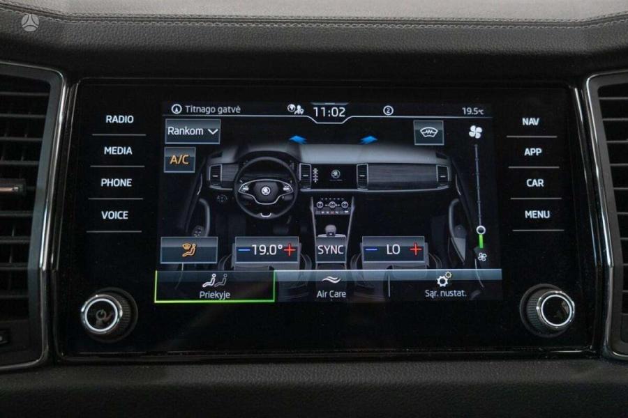 Черный Шкода Kodiaq 2022 в Вильнюс, объемом двигателя 2.00 л и пробегом 144 тыс. км за 25250 €, фото 17 на AUTOMOTO.COM.LV