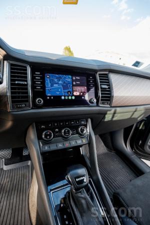 Melns Skoda Kodiaq 2022 Rīga, ar dzinēja tilpumu 1.50 L un nobraukumu 0 tūkst. km par 26600 €, foto 14 vietnē AUTOMOTO.COM.LV