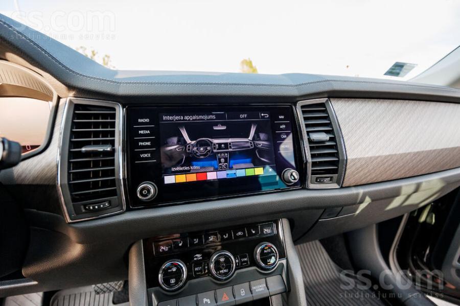 Melns Skoda Kodiaq 2022 Rīga, ar dzinēja tilpumu 1.50 L un nobraukumu 0 tūkst. km par 26600 €, foto 16 vietnē AUTOMOTO.COM.LV