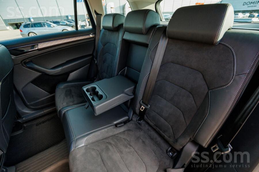 Melns Skoda Kodiaq 2022 Rīga, ar dzinēja tilpumu 1.50 L un nobraukumu 0 tūkst. km par 26600 €, foto 22 vietnē AUTOMOTO.COM.LV