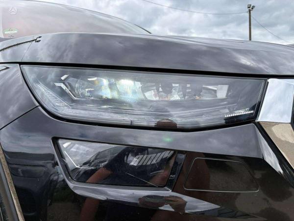 Black Skoda Kodiaq 2022 in Vilnius, with an engine capacity of 1.97 L and mileage of 163 thousand km for 26400 €, photo 8 on AUTOMOTO.COM.LV