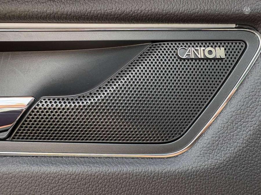 Black Skoda Kodiaq 2022 in Vilnius, with an engine capacity of 1.97 L and mileage of 163 thousand km for 26400 €, photo 18 on AUTOMOTO.COM.LV