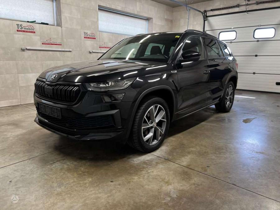 Черный Шкода Kodiaq 2022 в Мариямполе, объемом двигателя 1.50 л и пробегом 198 тыс. км за 22978 €, фото 1 на AUTOMOTO.COM.LV