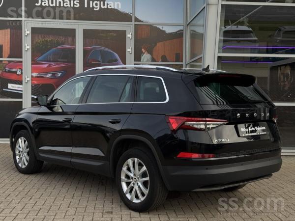 Черный Шкода Kodiaq 2022 в Валмиера, объемом двигателя 2.00 л и пробегом 61 тыс. км за 27900 €, фото 4 на AUTOMOTO.COM.LV