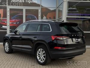 Черный Шкода Kodiaq 2022 в Валмиера, объемом двигателя 2.00 л и пробегом 61 тыс. км за 27900 €, фото 5 на AUTOMOTO.COM.LV