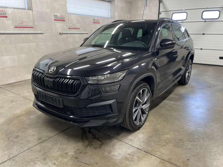 Melns Skoda Kodiaq 2022 Marijampole, ar dzinēja tilpumu 1.50 L un nobraukumu 182 tūkst. km par 24805 €, foto 1 vietnē AUTOMOTO.COM.LV