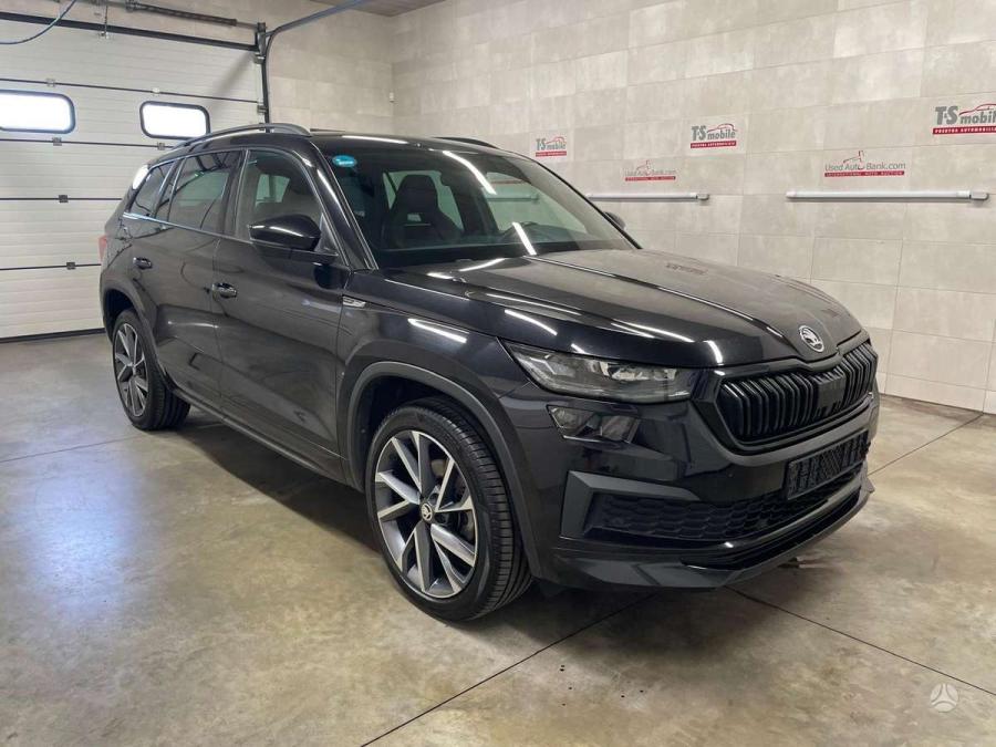 Melns Skoda Kodiaq 2022 Marijampole, ar dzinēja tilpumu 1.50 L un nobraukumu 182 tūkst. km par 24805 €, foto 4 vietnē AUTOMOTO.COM.LV