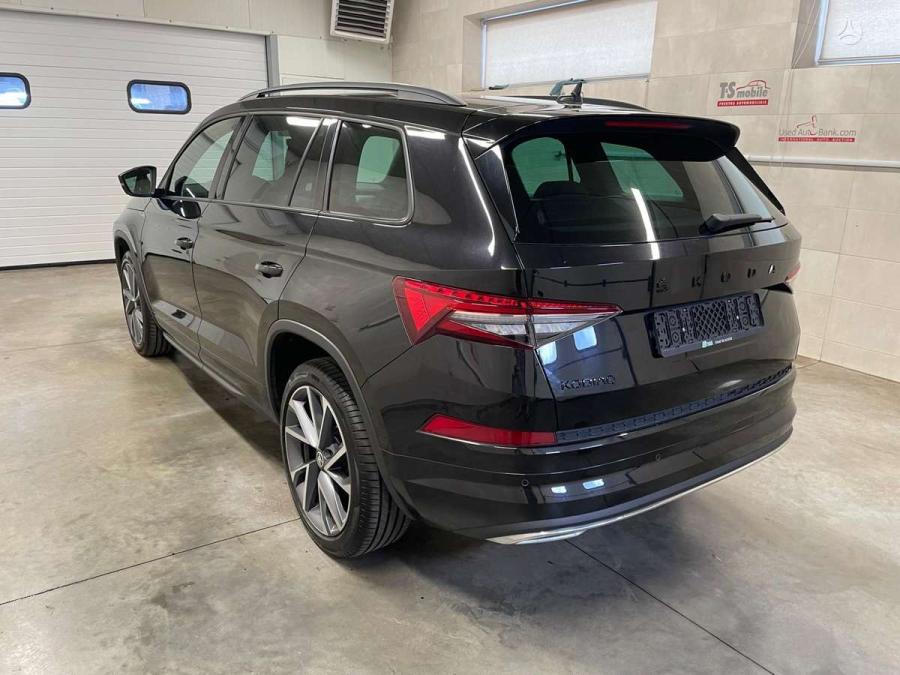Melns Skoda Kodiaq 2022 Marijampole, ar dzinēja tilpumu 1.50 L un nobraukumu 182 tūkst. km par 24805 €, foto 7 vietnē AUTOMOTO.COM.LV