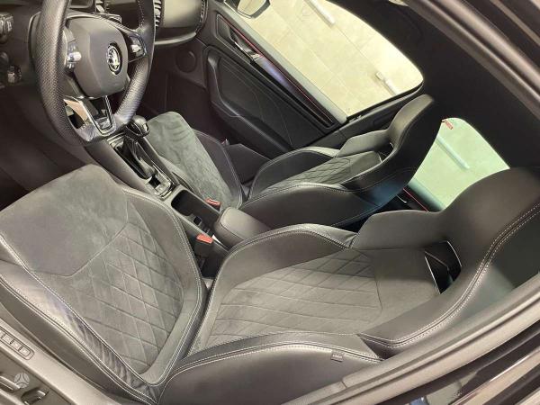 Melns Skoda Kodiaq 2022 Marijampole, ar dzinēja tilpumu 1.50 L un nobraukumu 182 tūkst. km par 24805 €, foto 9 vietnē AUTOMOTO.COM.LV