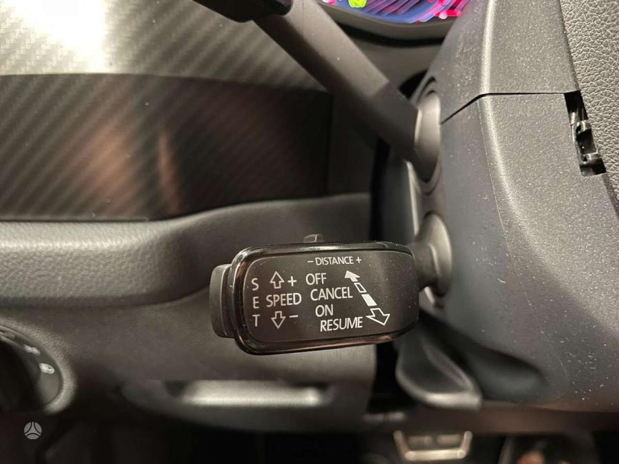 Melns Skoda Kodiaq 2022 Marijampole, ar dzinēja tilpumu 1.50 L un nobraukumu 182 tūkst. km par 24805 €, foto 13 vietnē AUTOMOTO.COM.LV