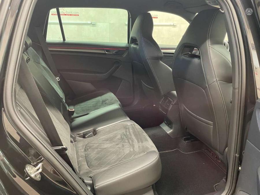 Melns Skoda Kodiaq 2022 Marijampole, ar dzinēja tilpumu 1.50 L un nobraukumu 182 tūkst. km par 24805 €, foto 22 vietnē AUTOMOTO.COM.LV