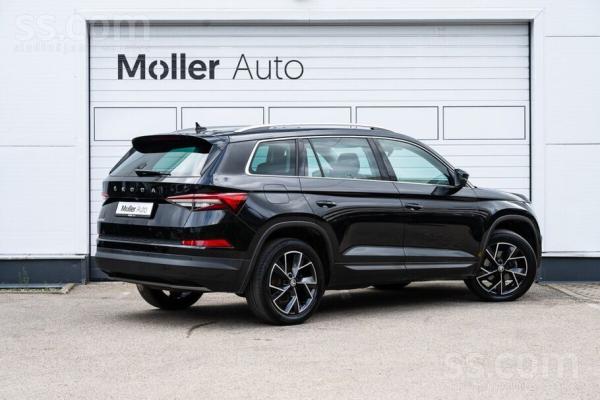 Melns Skoda Kodiaq 2022 Rīga, ar dzinēja tilpumu 2.00 L un nobraukumu 147 tūkst. km par 24950 €, foto 3 vietnē AUTOMOTO.COM.LV
