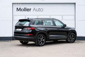 Black Skoda Kodiaq 2022 in Riga, with an engine capacity of 2.00 L and mileage of 147 thousand km for 24950 €, photo 4 on AUTOMOTO.COM.LV