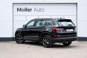 Black Skoda Kodiaq 2022 in Riga, with an engine capacity of 2.00 L and mileage of 147 thousand km for 24950 €, photo 5 on AUTOMOTO.COM.LV