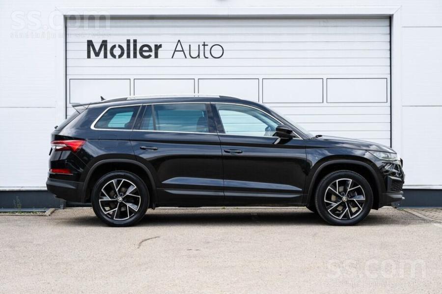 Black Skoda Kodiaq 2022 in Riga, with an engine capacity of 2.00 L and mileage of 147 thousand km for 24950 €, photo 6 on AUTOMOTO.COM.LV
