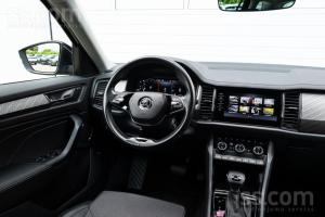 Black Skoda Kodiaq 2022 in Riga, with an engine capacity of 2.00 L and mileage of 147 thousand km for 24950 €, photo 10 on AUTOMOTO.COM.LV