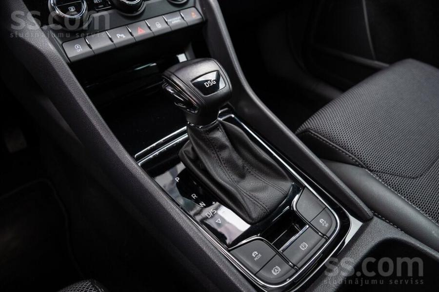 Black Skoda Kodiaq 2022 in Riga, with an engine capacity of 2.00 L and mileage of 147 thousand km for 24950 €, photo 18 on AUTOMOTO.COM.LV