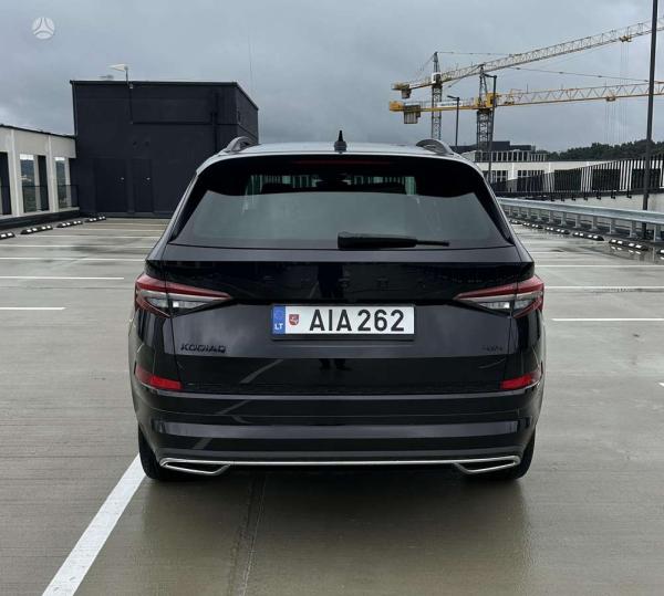 Melns Skoda Kodiaq 2022 Viļņa, ar dzinēja tilpumu 1.97 L un nobraukumu 68 tūkst. km par 31250 €, foto 7 vietnē AUTOMOTO.COM.LV