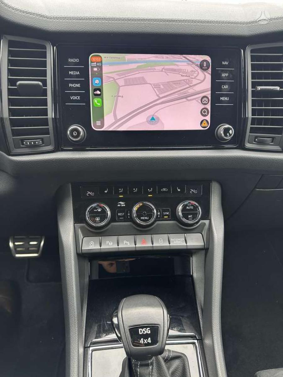 Black Skoda Kodiaq 2022 in Vilnius, with an engine capacity of 1.97 L and mileage of 68 thousand km for 31250 €, photo 20 on AUTOMOTO.COM.LV