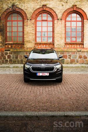 Melns Skoda Kodiaq 2022 Rīga, ar dzinēja tilpumu 2.00 L un nobraukumu 194 tūkst. km par 19990 €, foto 4 vietnē AUTOMOTO.COM.LV