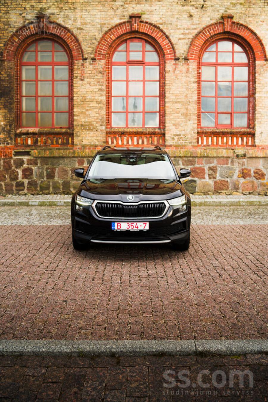 Melns Skoda Kodiaq 2022 Rīga, ar dzinēja tilpumu 2.00 L un nobraukumu 194 tūkst. km par 19990 €, foto 4 vietnē AUTOMOTO.COM.LV